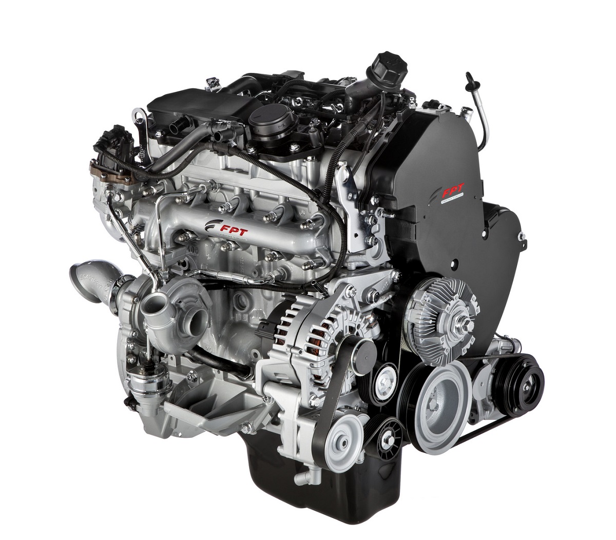 Motor FPT F1A roda mais de 1,6 milhão de KM em Peugeot Boxer